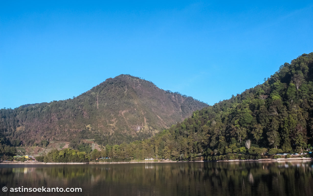 9 Aktivitas Seru Yang Bisa Kamu Lakukan Di Telaga Sarangan — Astin Soekanto